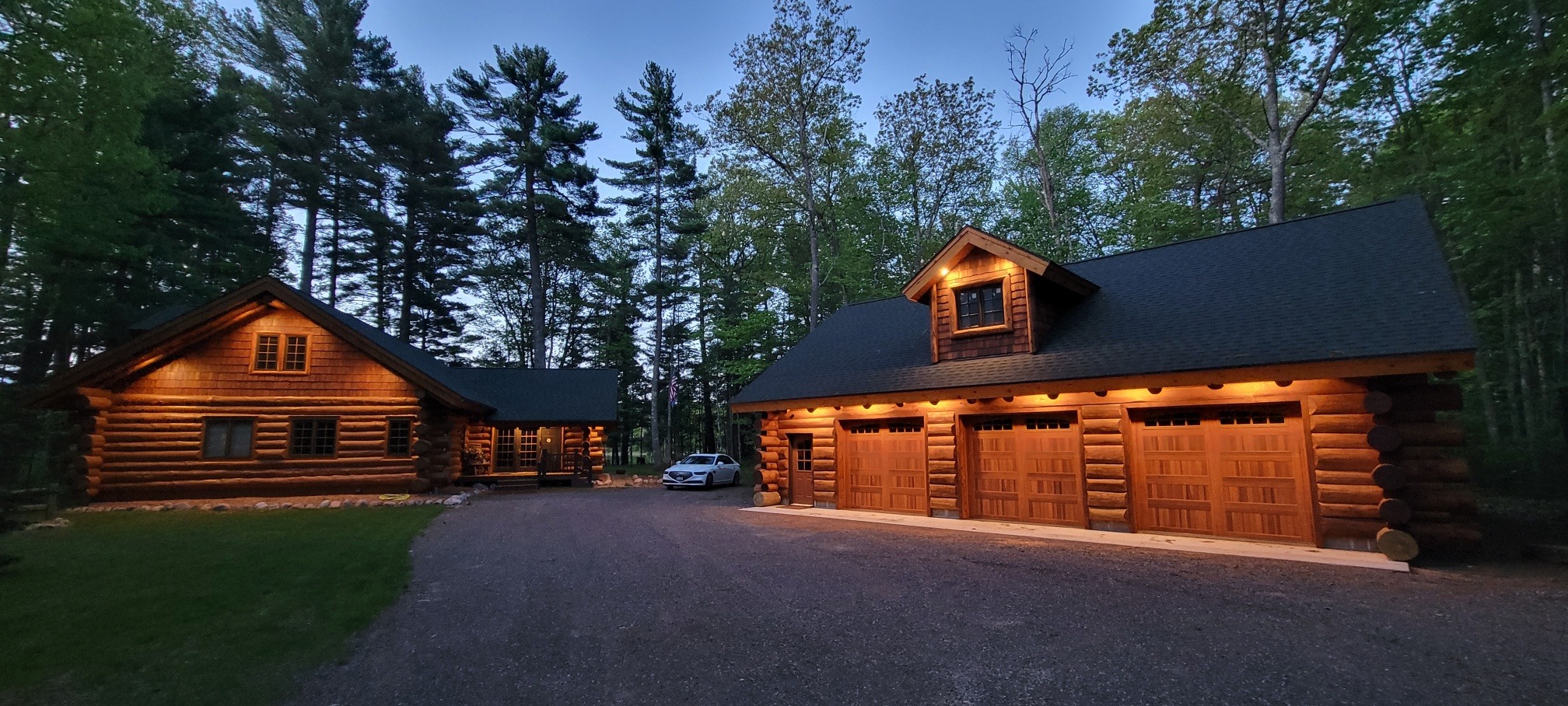 Log Siding – Frontier Builders, Inc.